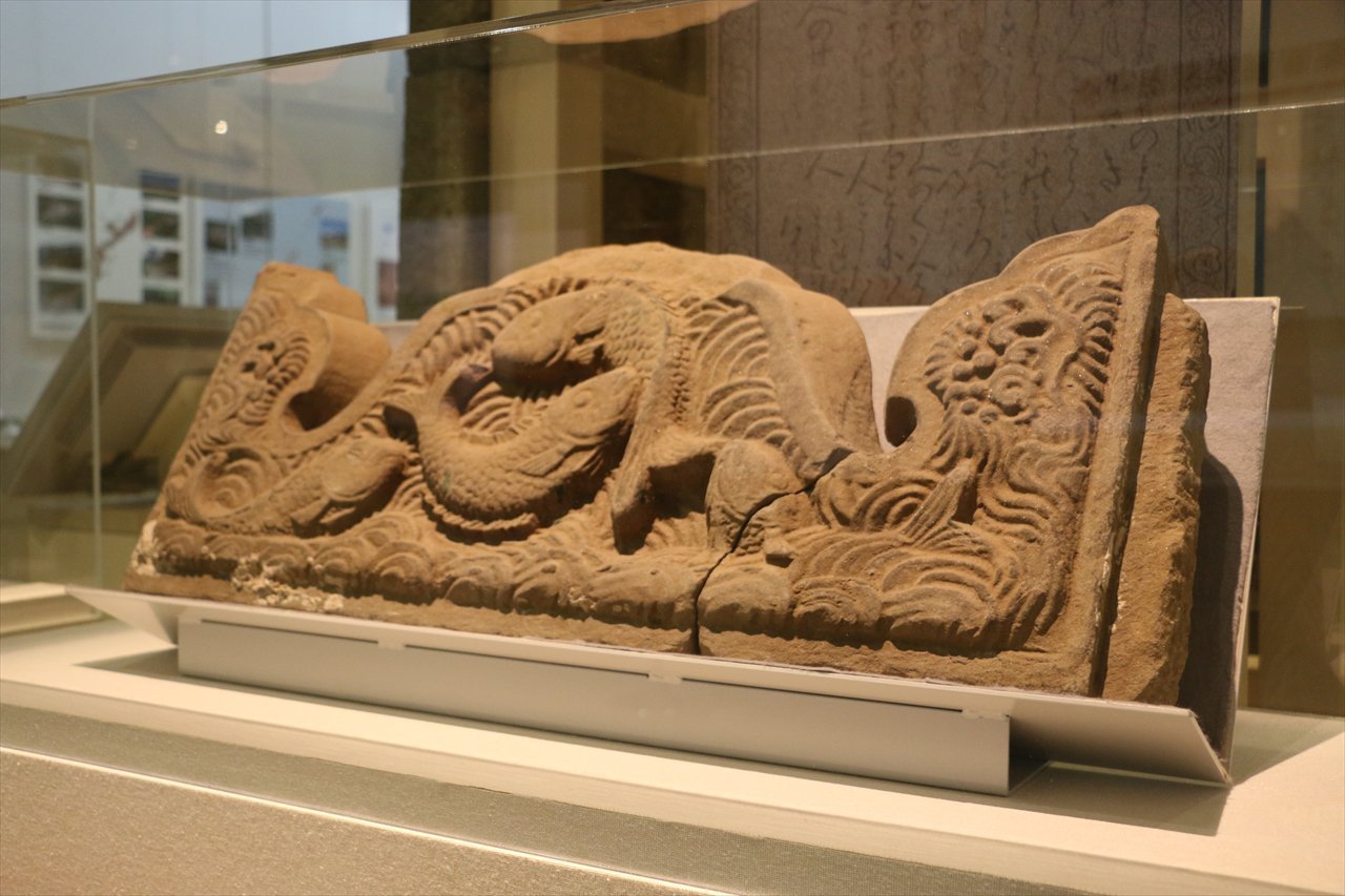 Yomochi Bridge Koran wind up [1661 cross-linking of the Ryukyu Kingdom ...